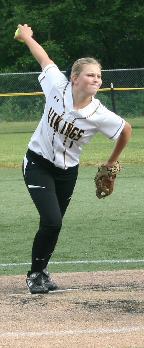 Inglemoor's season comes to an end against Redmond | Prep softball ...