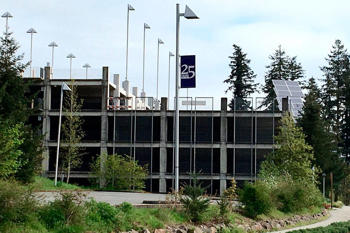 UPDATE: Suspicious package on UW Bothell campus secured by bomb techs ...