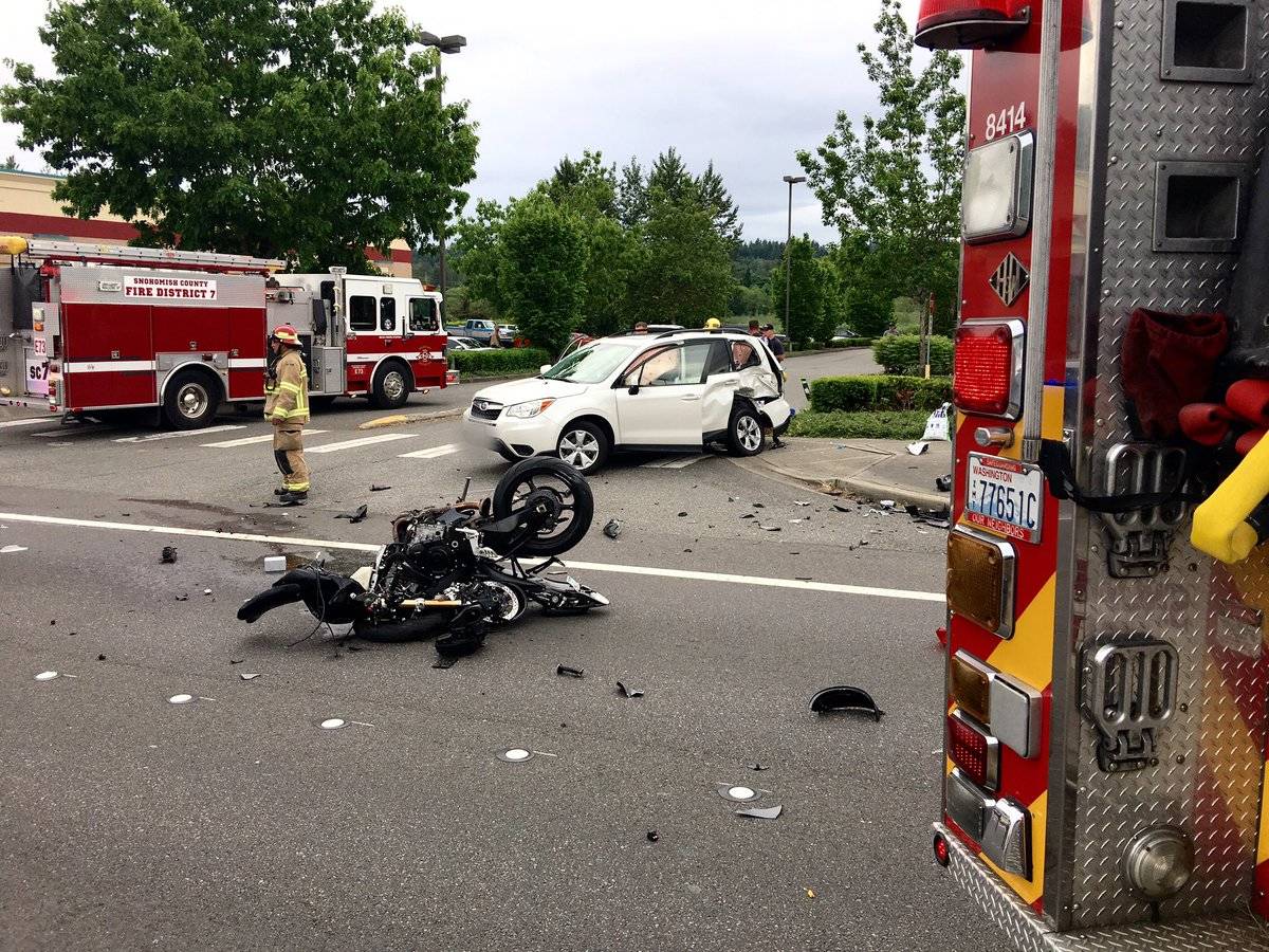 Motorcycle accident closes Bothell-Everett Highway | Bothell-Kenmore ... Motorcycle accident closes Bothell-Everett Highway | Bothell-Kenmore ...