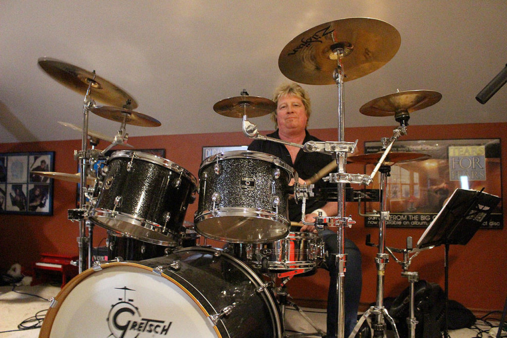 Nite Wave pulls nostalgic heartstrings of 1980s new wave fans | Bothell ...