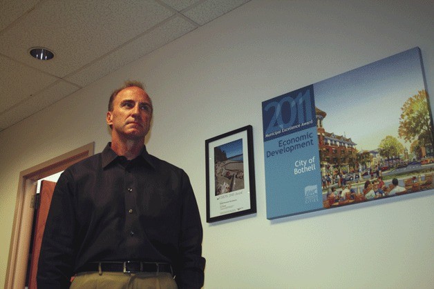 Bothell changes management structure, former Kenmore City Manager to ...