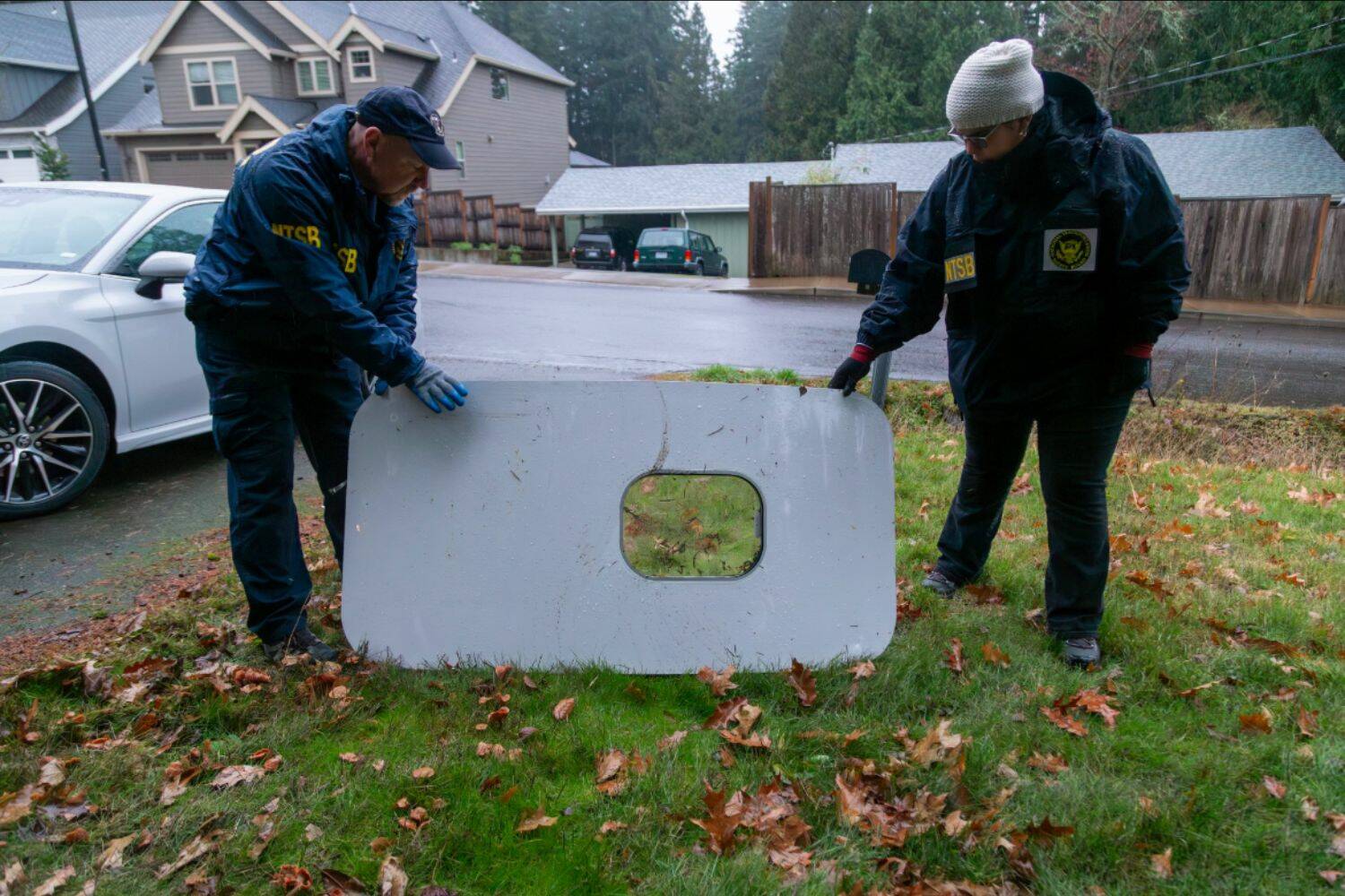 Passengers sue Boeing, Alaska Airlines after plane door blew out mid ...
